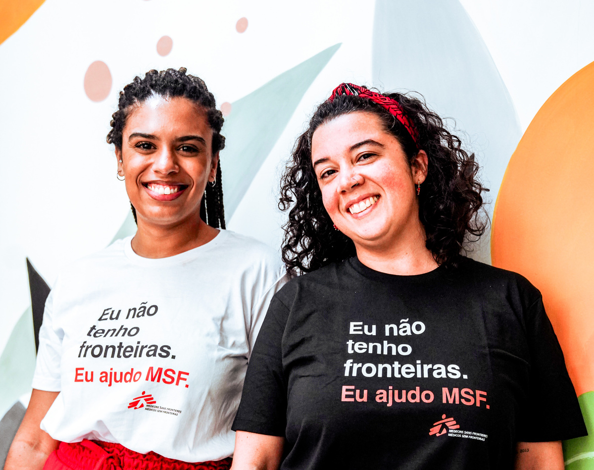 Vista a camisa de Médicos Sem Fronteiras - MSF Brasil